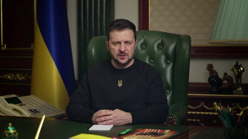 Ukrainian President says Russia wants to use Christmas as a 'cover ...