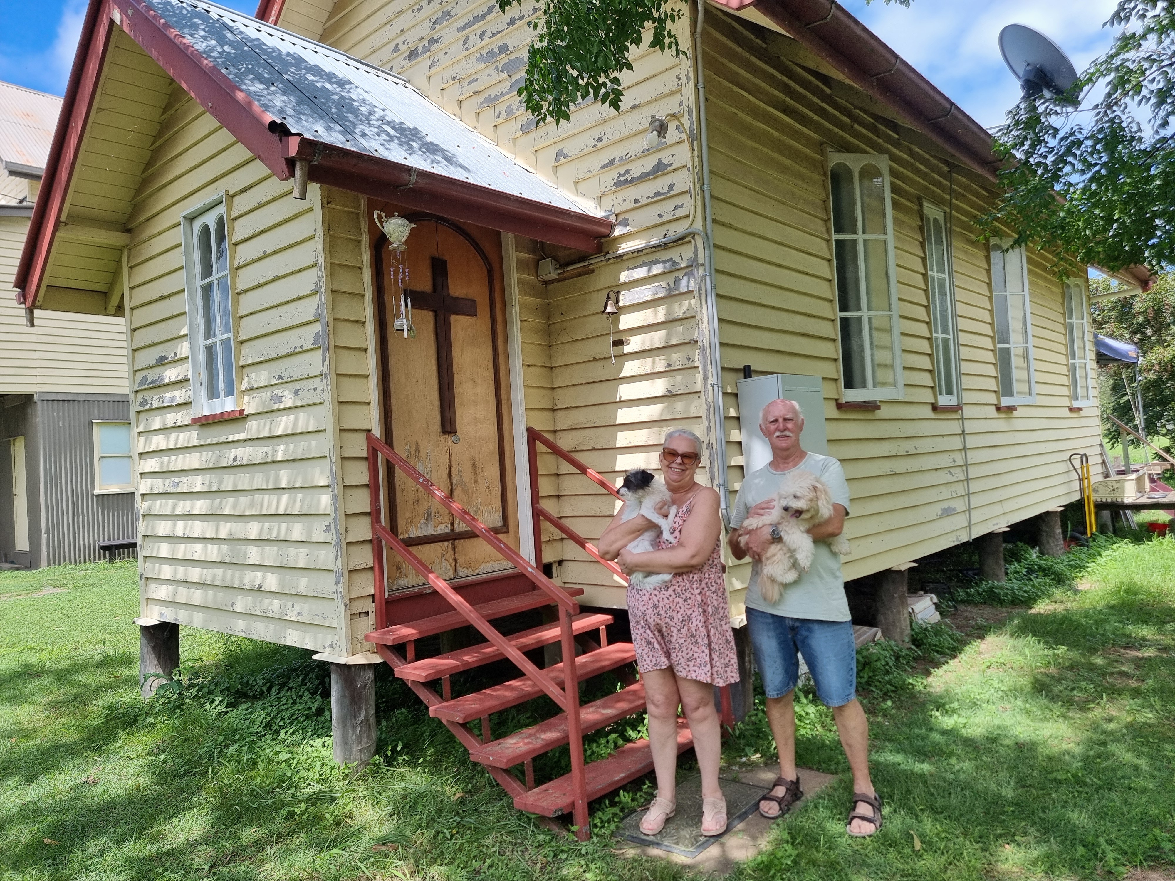 Flood survivors Fleur and Ron Creed say social connection and community ...
