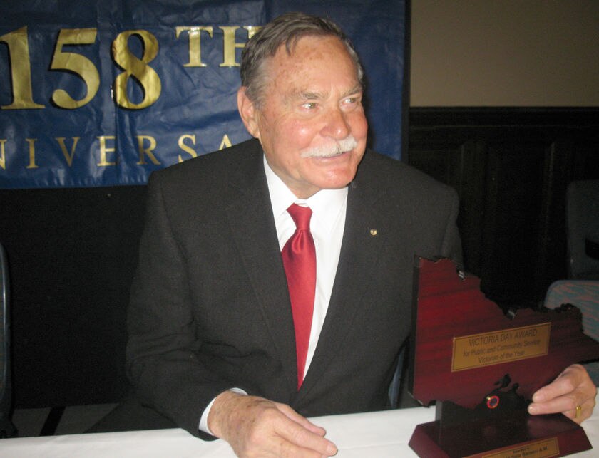 Barassi named Victorian of the Year - ABC News