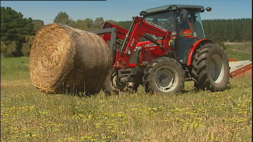 Tractor training - ABC News
