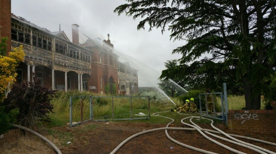 St John's Orphanage in Goulburn damaged in fire, roof partially ...