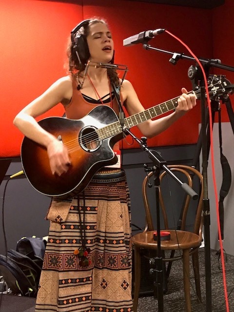 To celebrate St Patrick's Day Susan O'Neil plays live - ABC listen