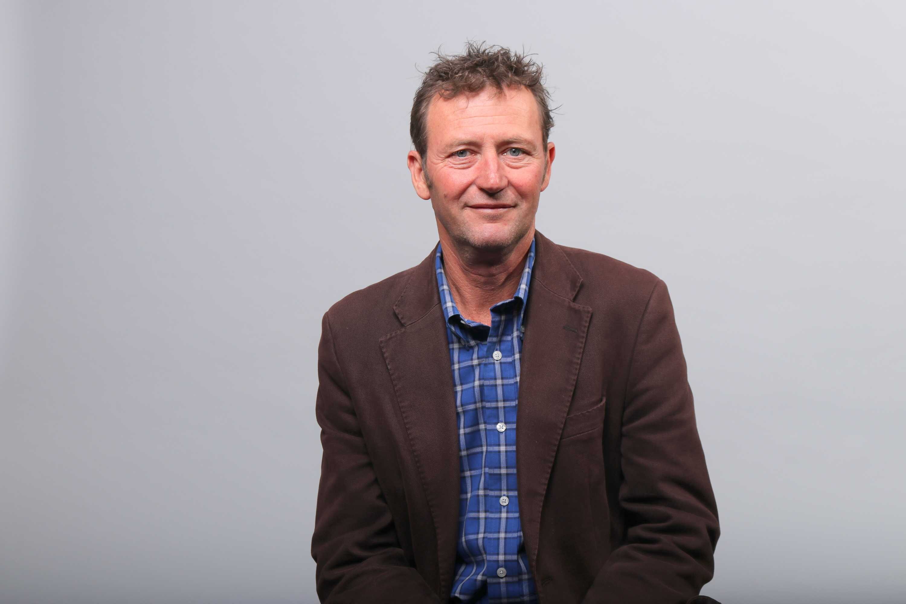 Helping troubled kids find a way back: Bernie Shakeshaft - ABC listen