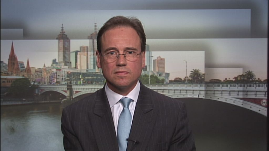 Greg Hunt says decision to axe carbon tax 'is a con' - ABC News