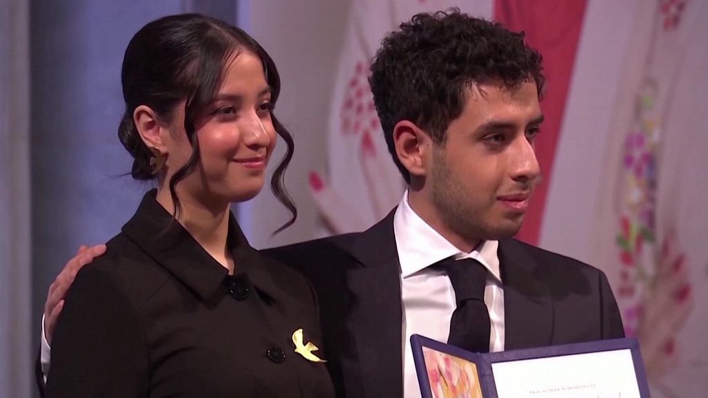 Children of Narges Mohammadi accept Nobel Peace Prize on her behalf ...