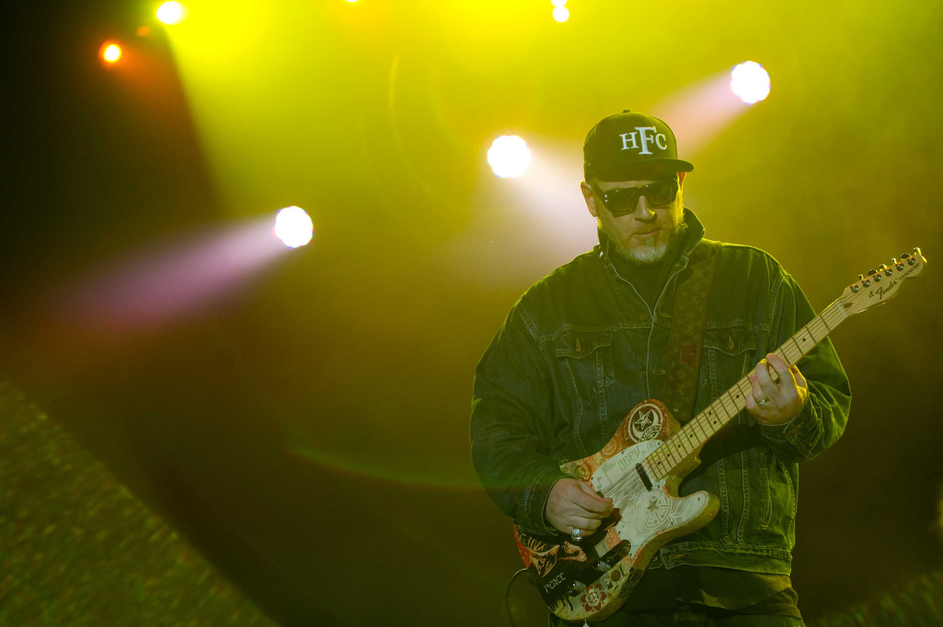 Donald Trump: US rapper Everlast latest artist to tell presidential ...