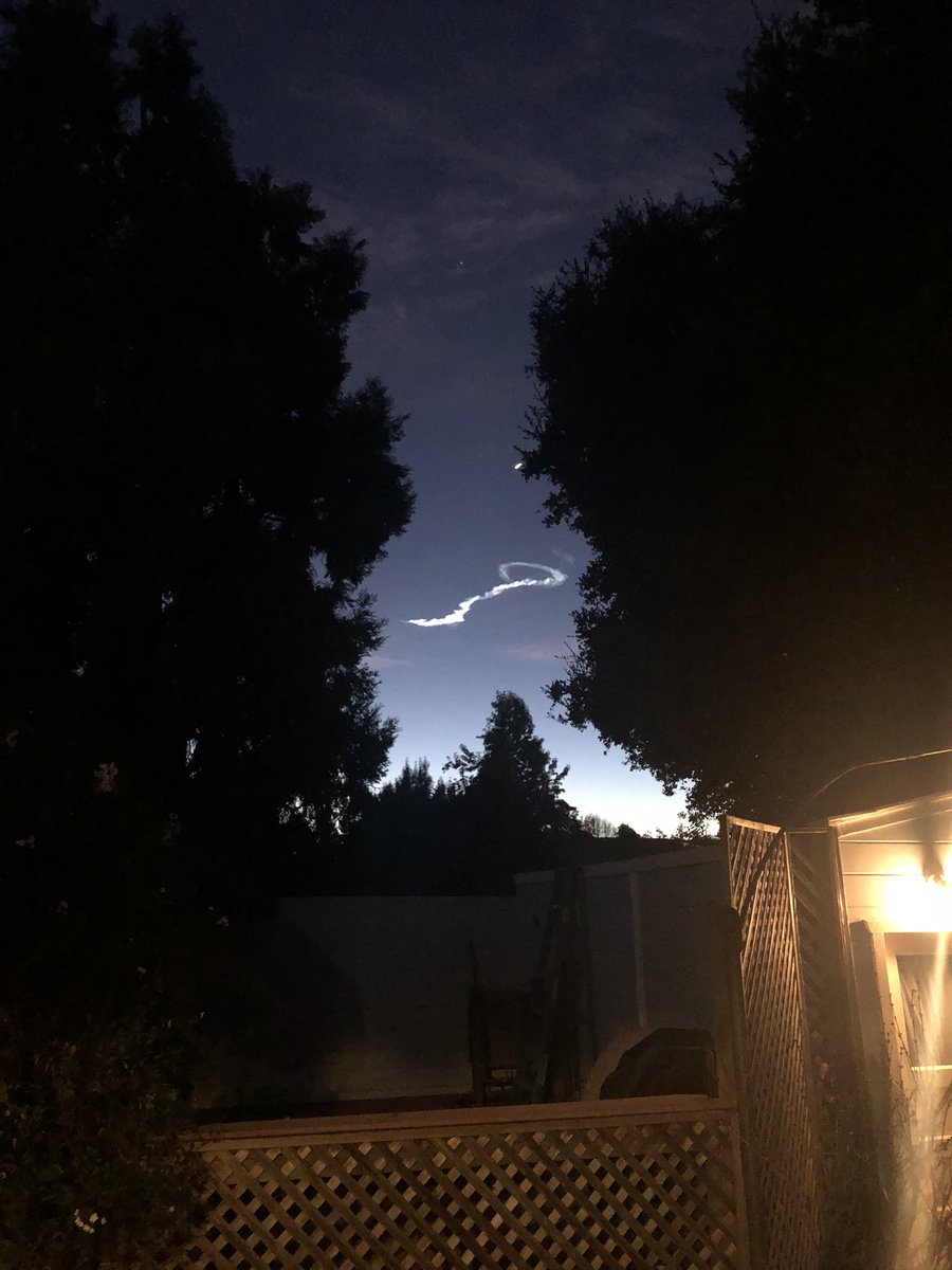 'Question-mark-shaped cloud' left after meteor streaks across ...