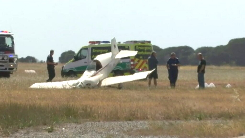 Pilot escapes serious injury after light plane crash in Port Lincoln ...