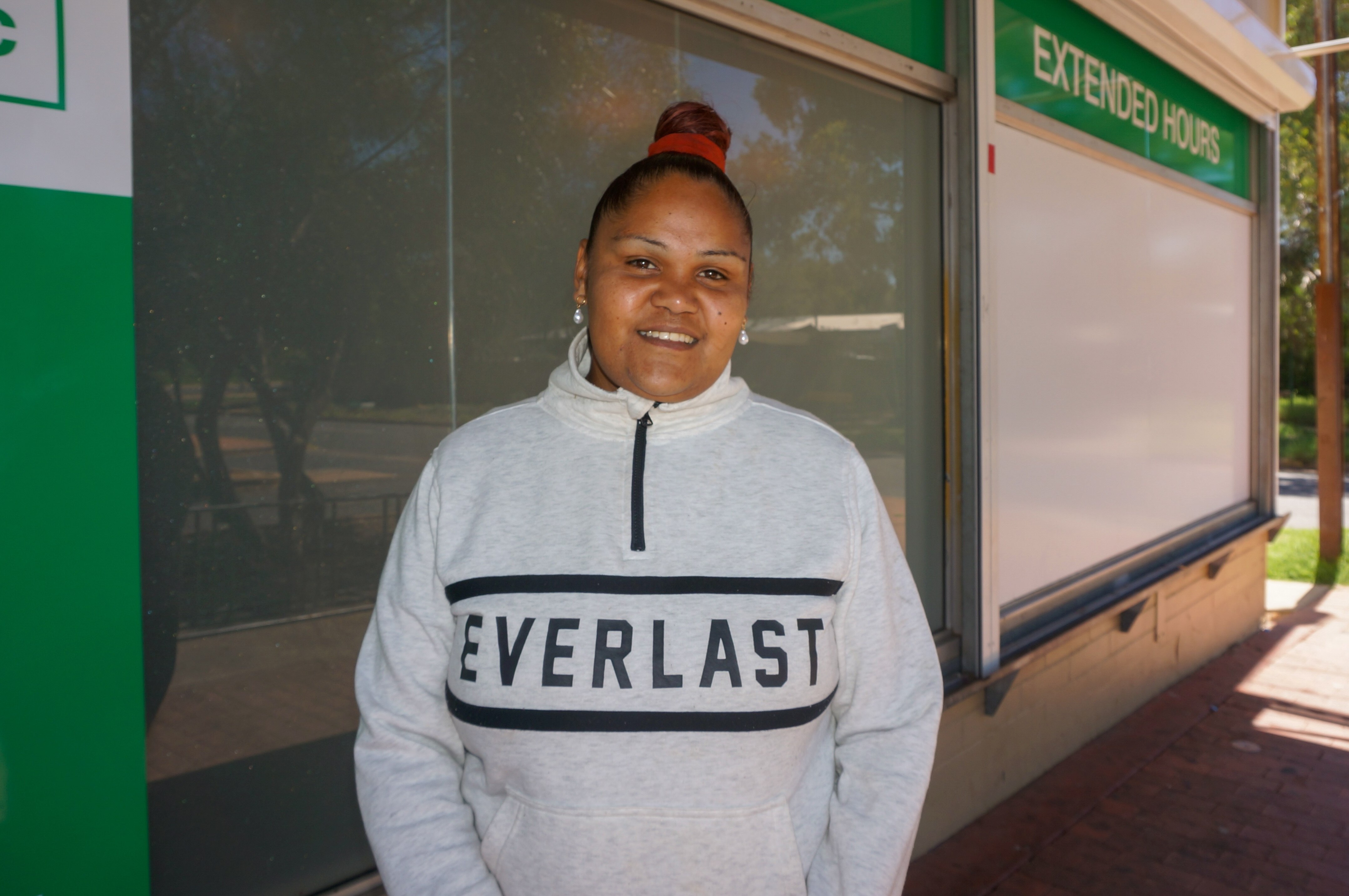 One week into a youth curfew, what do Alice Springs locals think of the ...