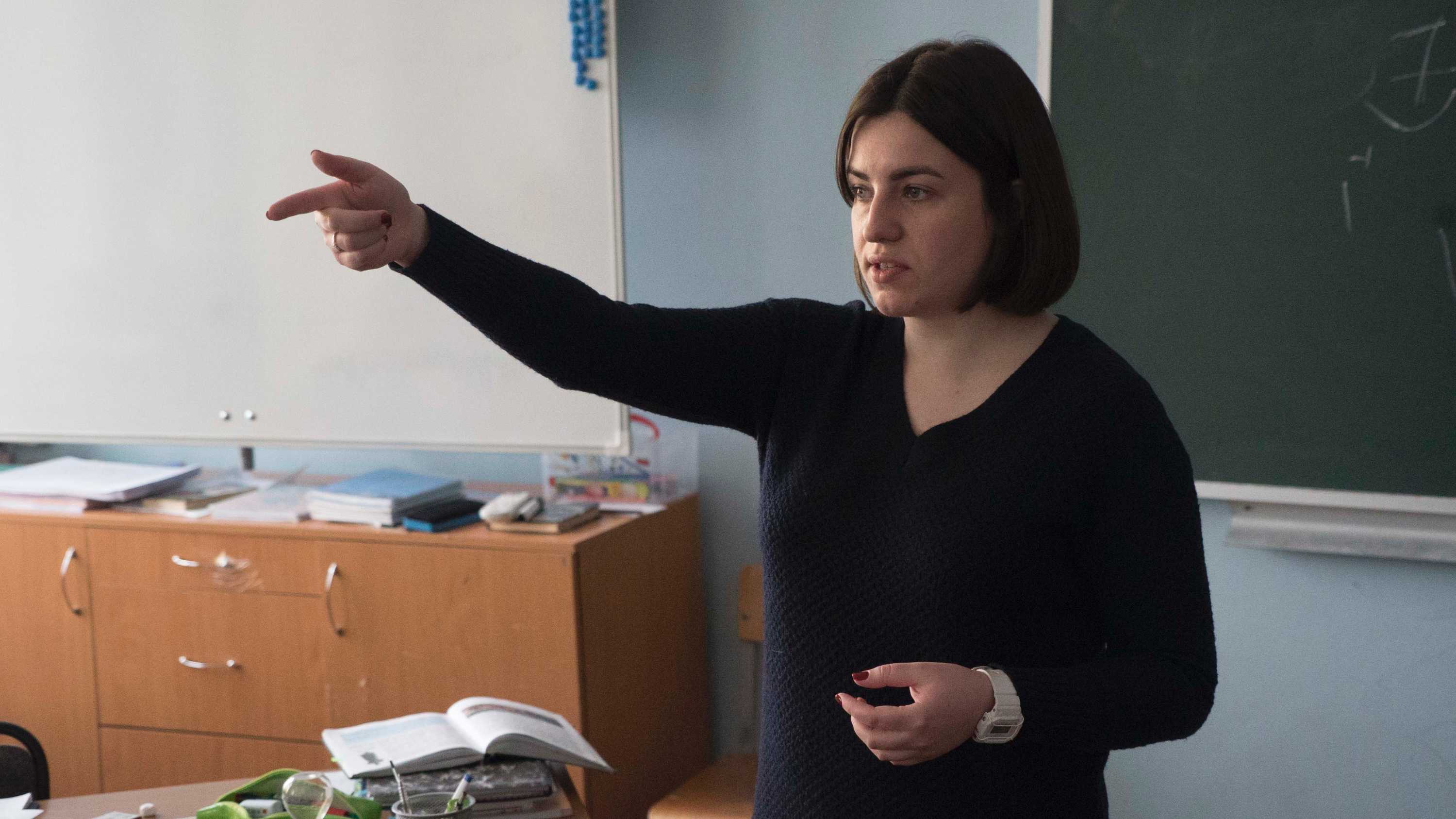Russia recession: The everyday struggle to make ends meet, while Putin ...