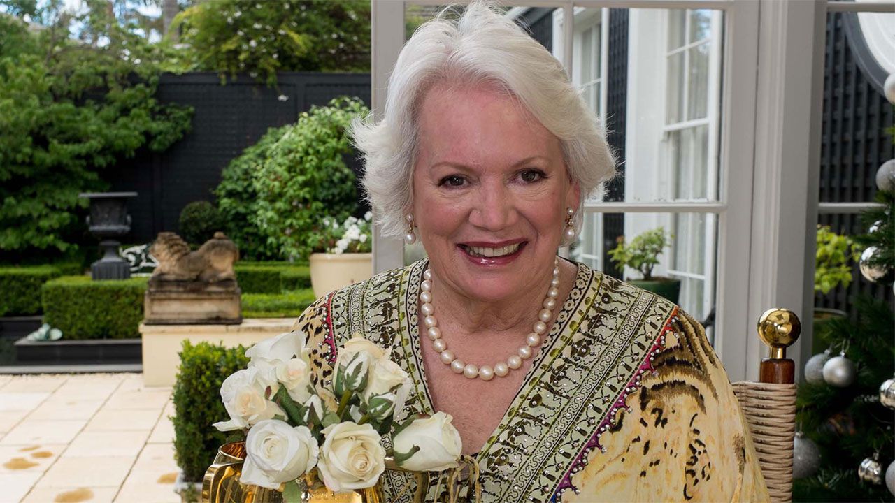Lady Susan Renouf's exclusive Toorak home fails to sell at auction ...