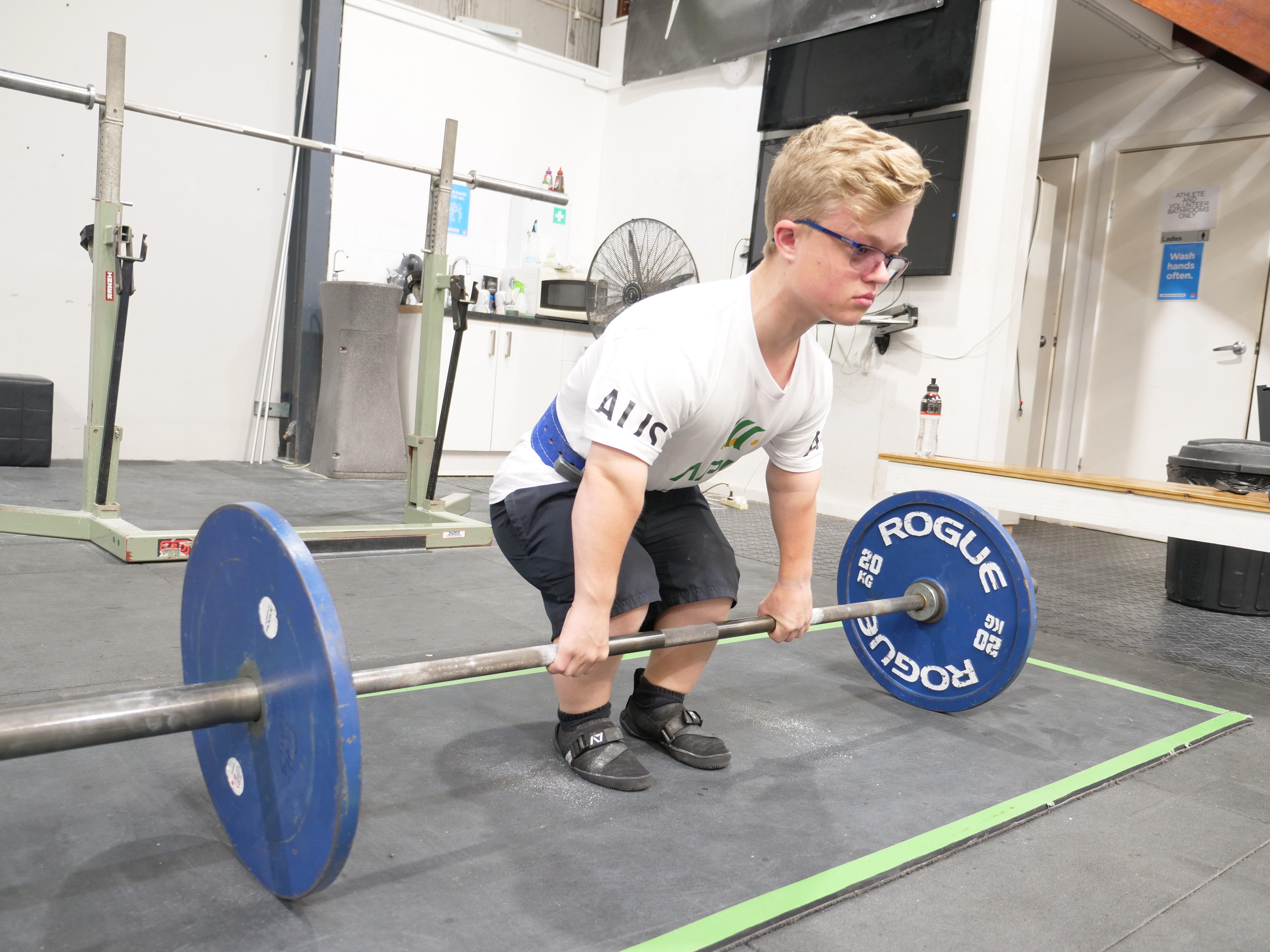 Teen powerlifting prodigy Luke Talley breaking Commonwealth records ...