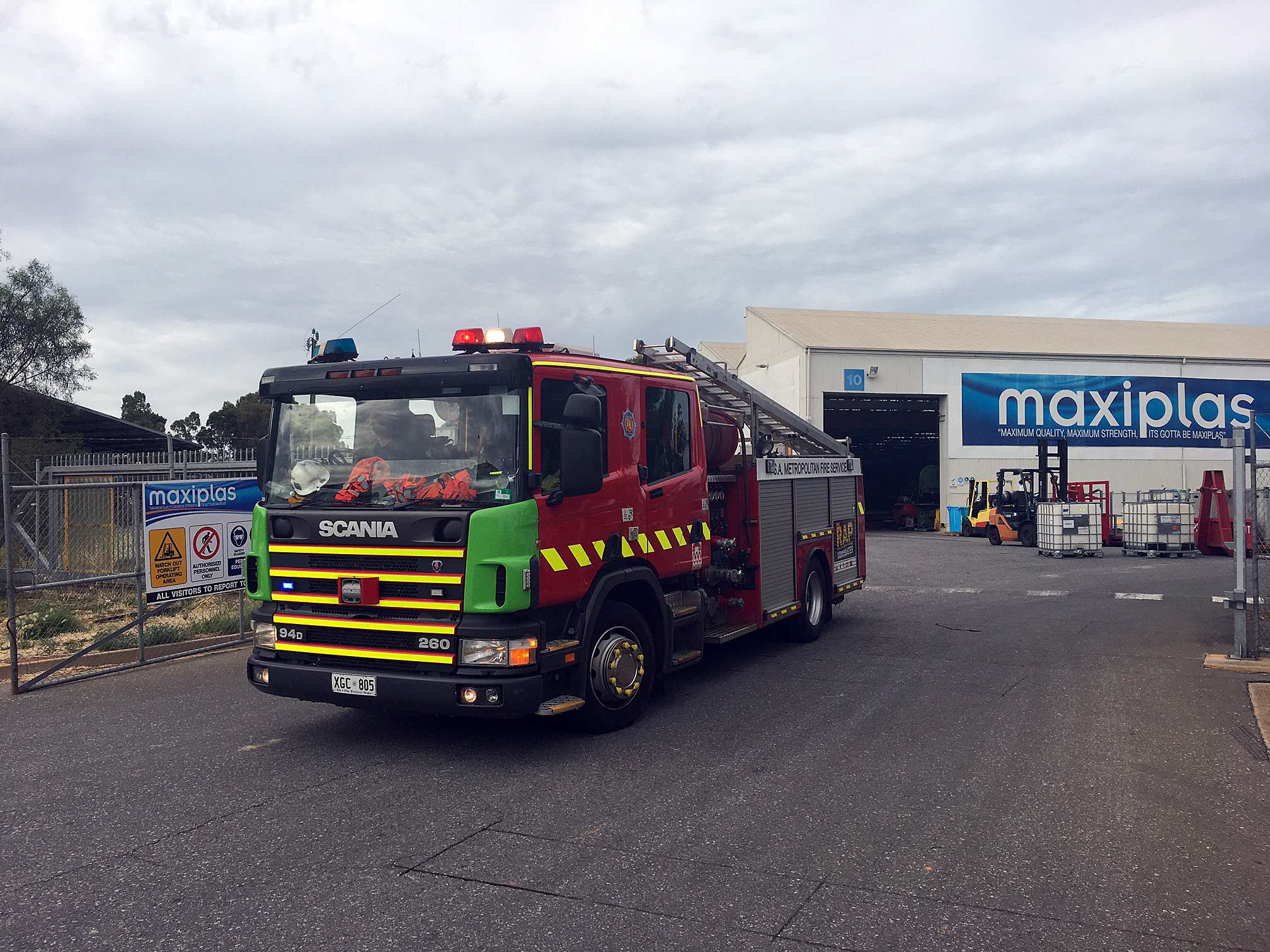 Edinburgh plastics factory fire started in car near property ...