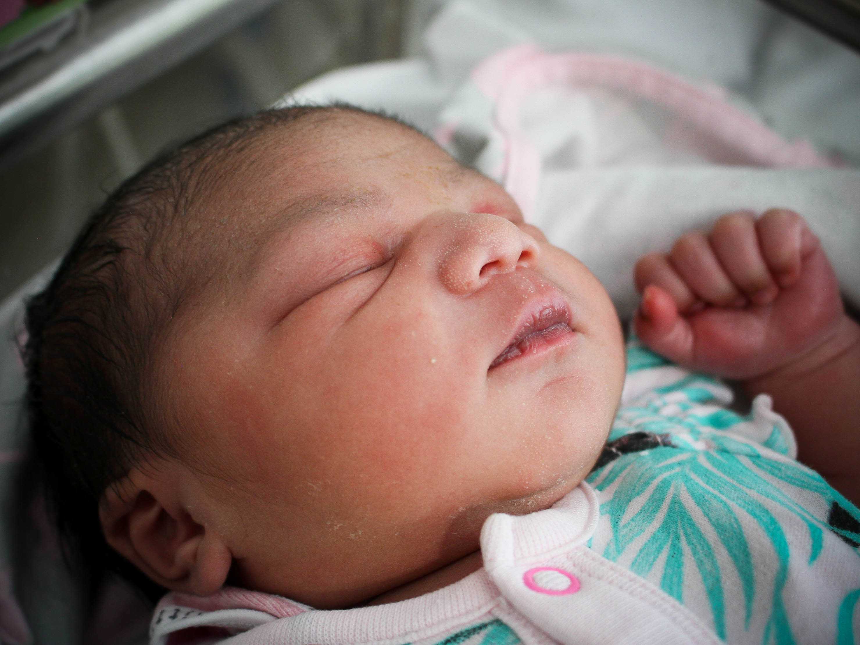 Emergency delivery: What to do if your baby arrives unexpectedly - ABC News