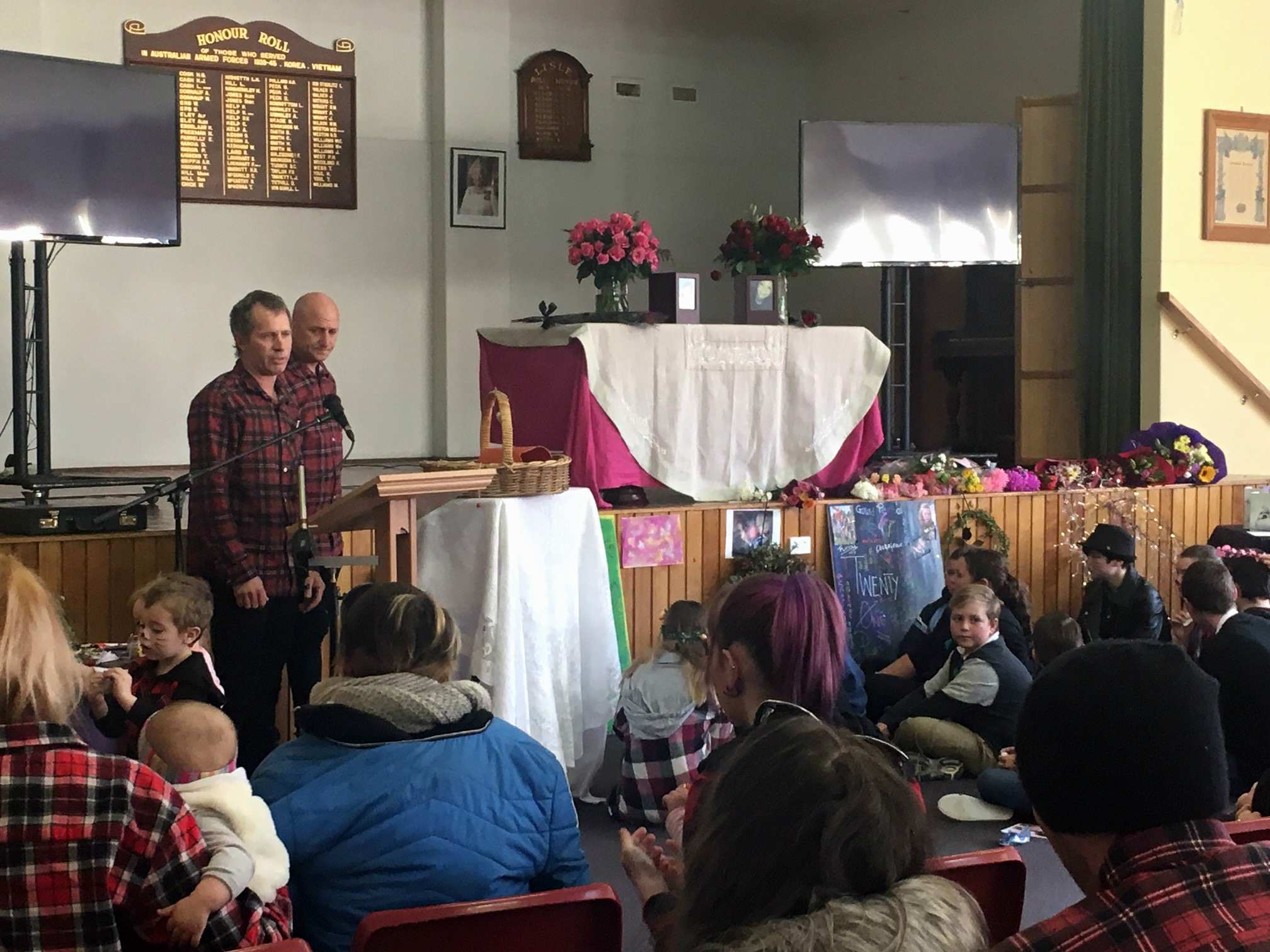 Sisters Ruby and Shanzel Brewer remembered at Lilydale funeral - ABC News