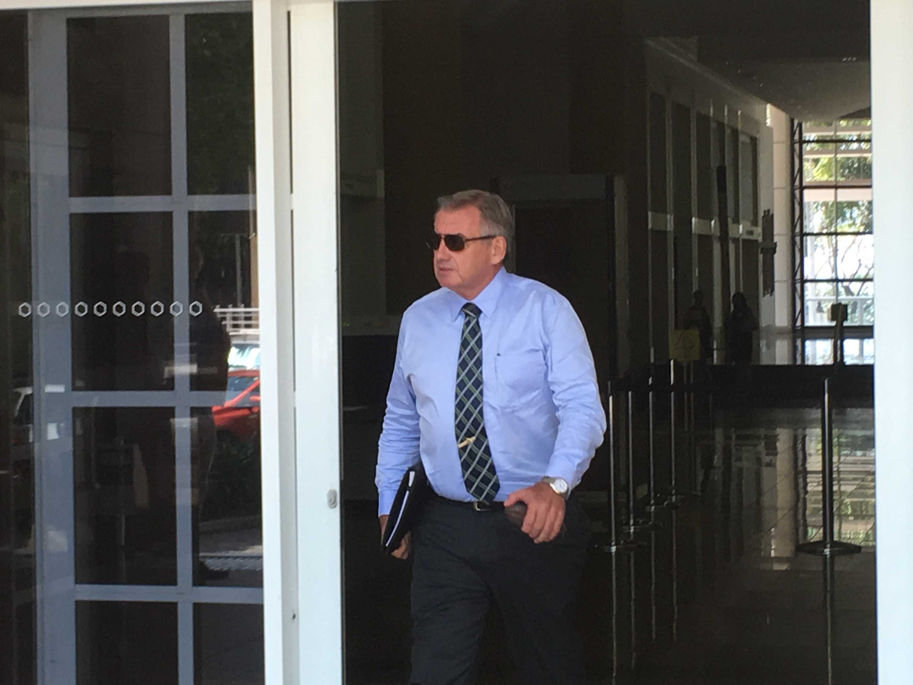 A moment in the mirror: Politicians and bureaucrats at the NT royal ...