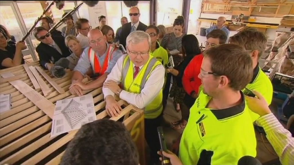 PM Kevin Rudd tries to revive Government's election hopes - ABC News