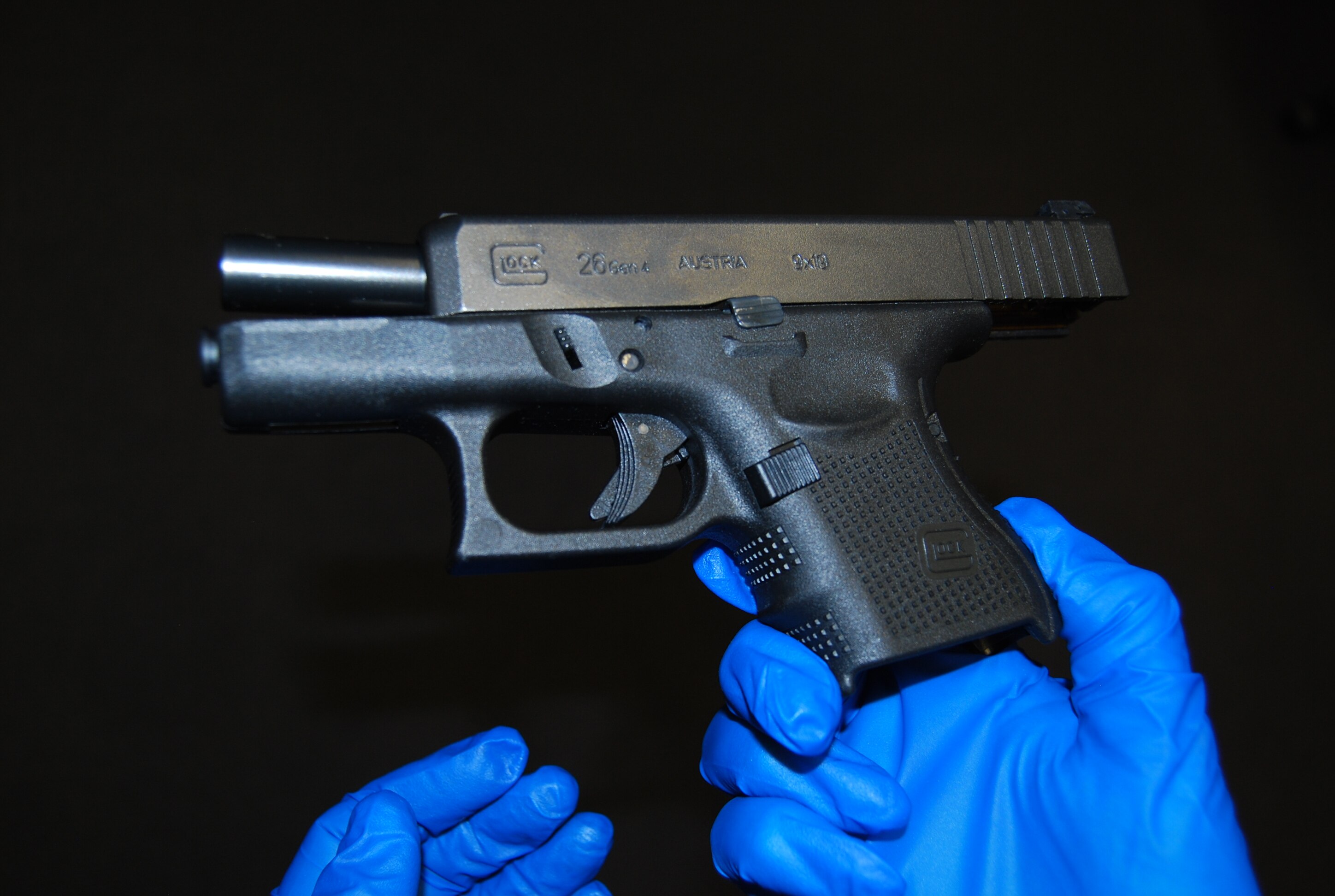 Police strike force targets stolen guns - ABC News