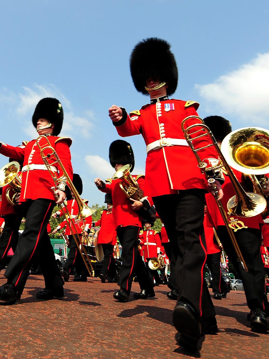 Wills to wear famous British army redcoat - ABC News