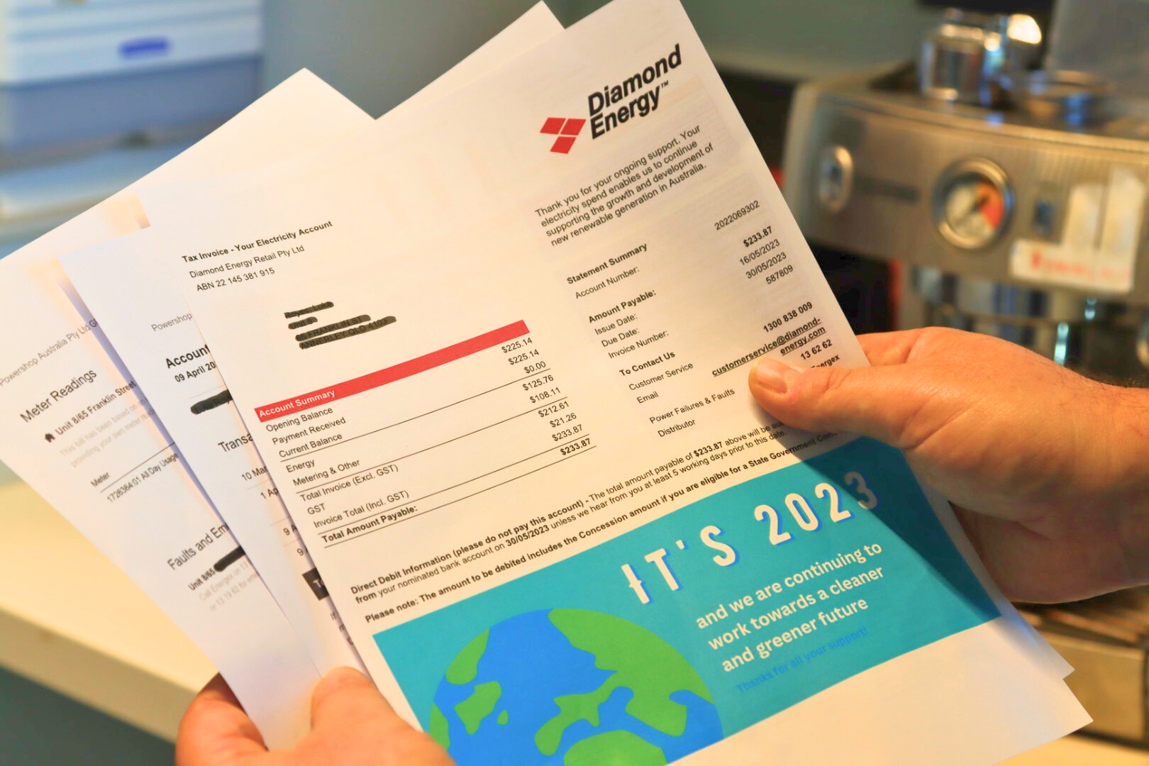 Police release footage of multiple violent road rage incidents ...