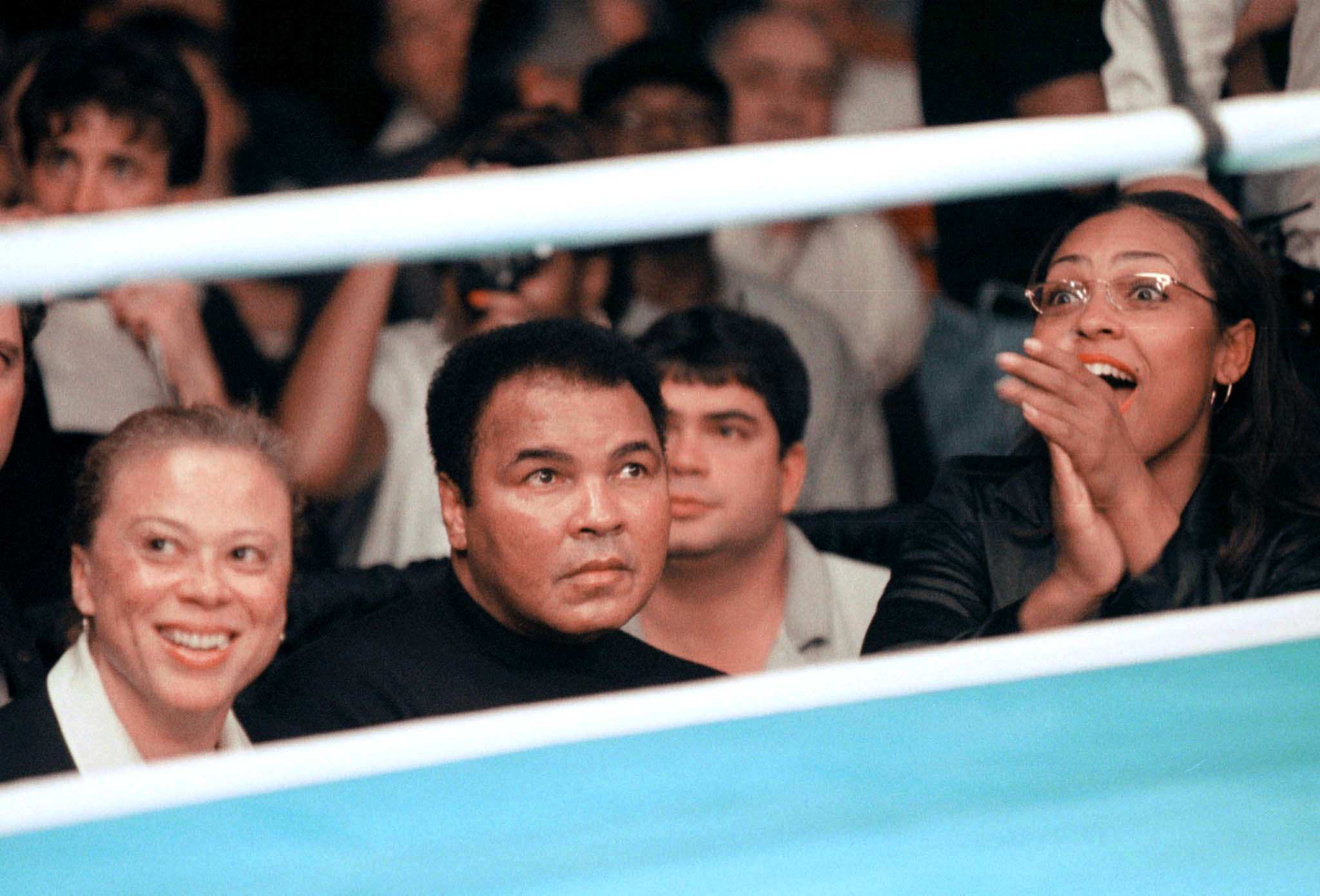 Muhammad Ali's daughter, Hana, pays tribute to the boxing legend's ...