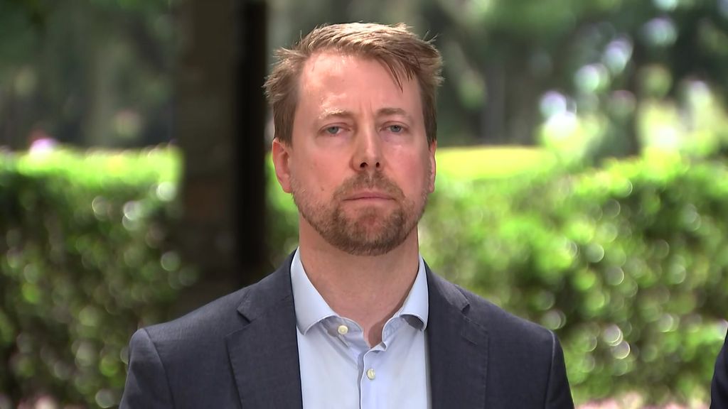 NSW EPA chief provides media with an asbestos task force update - ABC News