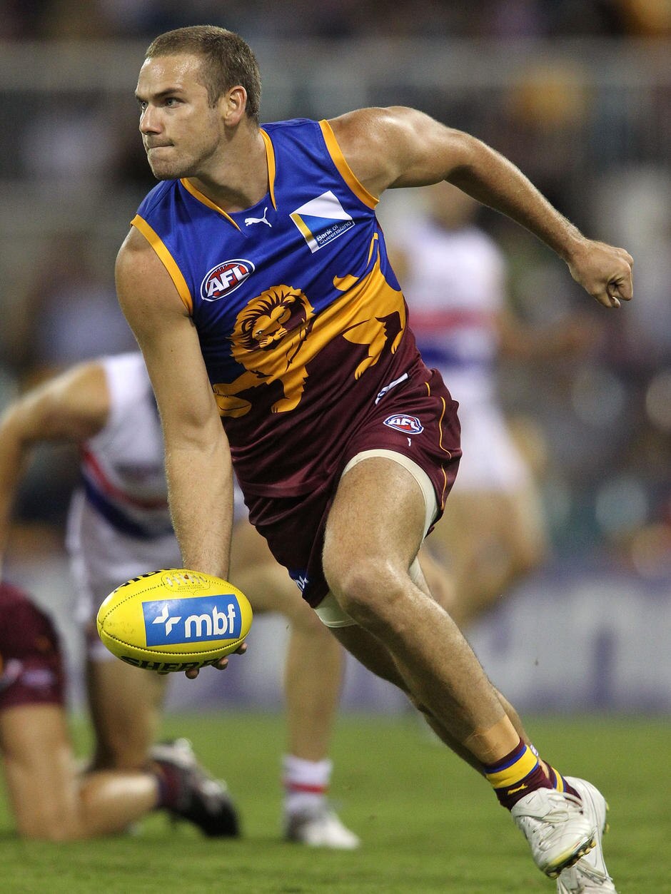 Brennan, Fraser escape for the Suns - ABC News