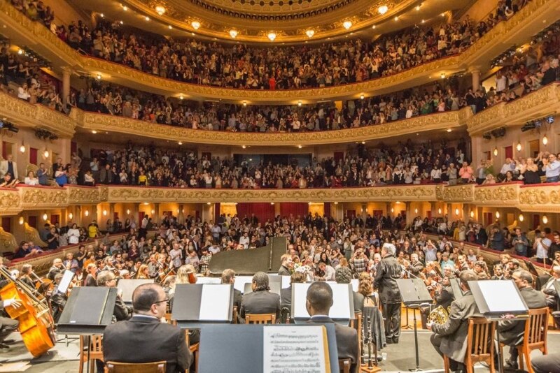 Favourite Legends - ABC listen