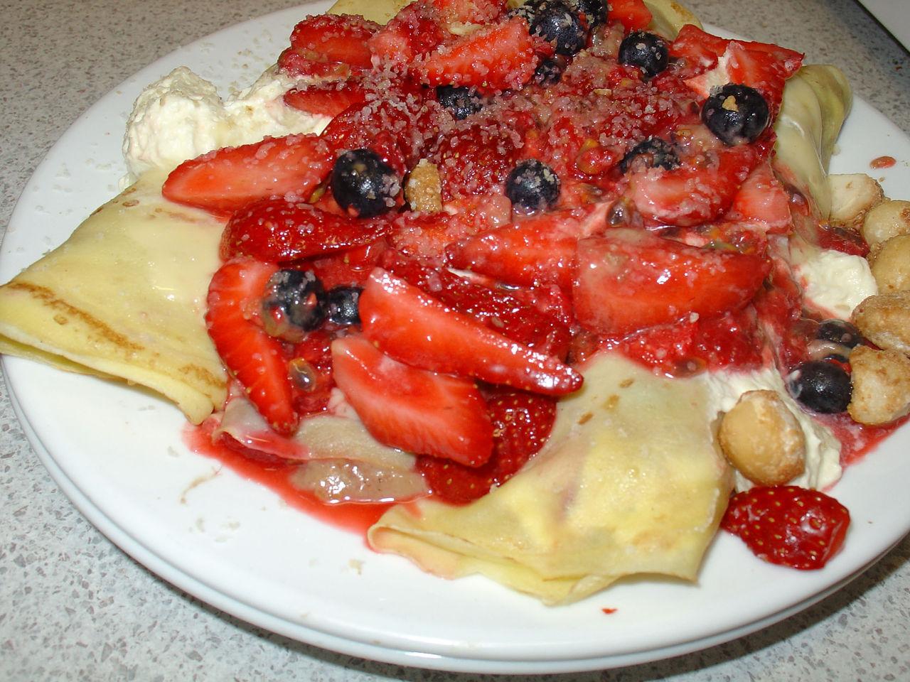 Chestnut Pancakes with berries - ABC News