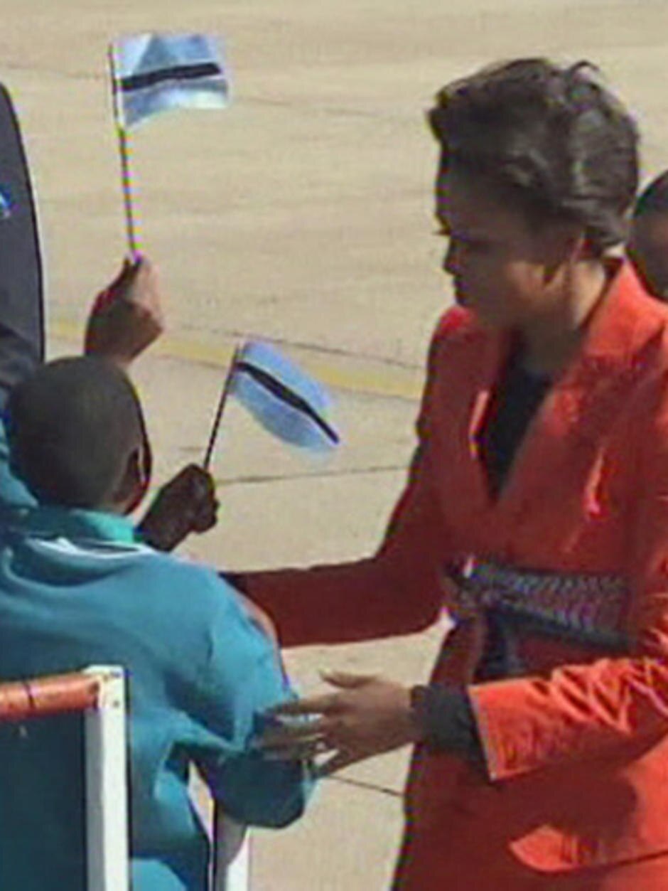 US first lady, daughters are welcomed in Botswana - ABC News