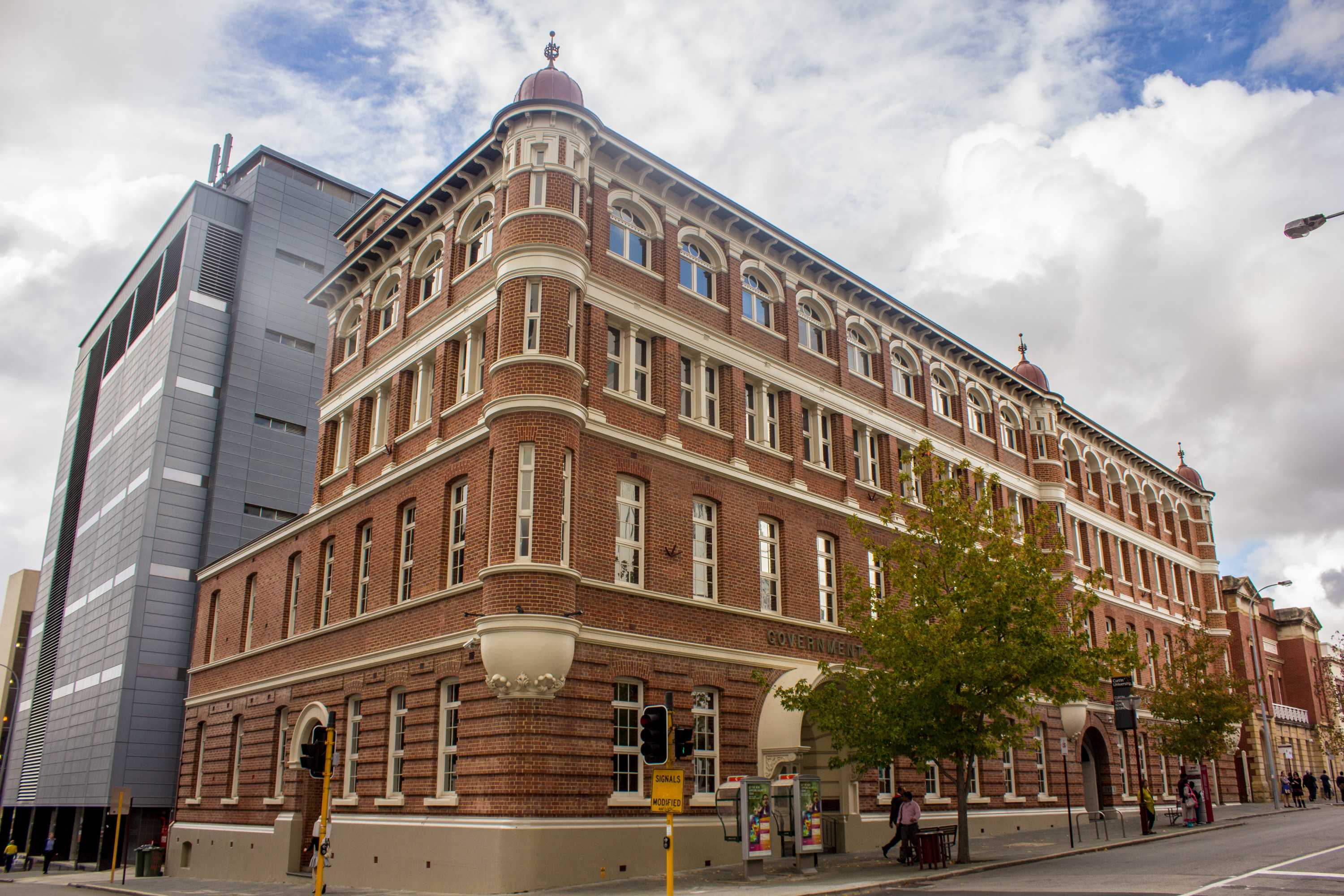 Uncovering the geological history of Perth's heritage buildings - ABC News