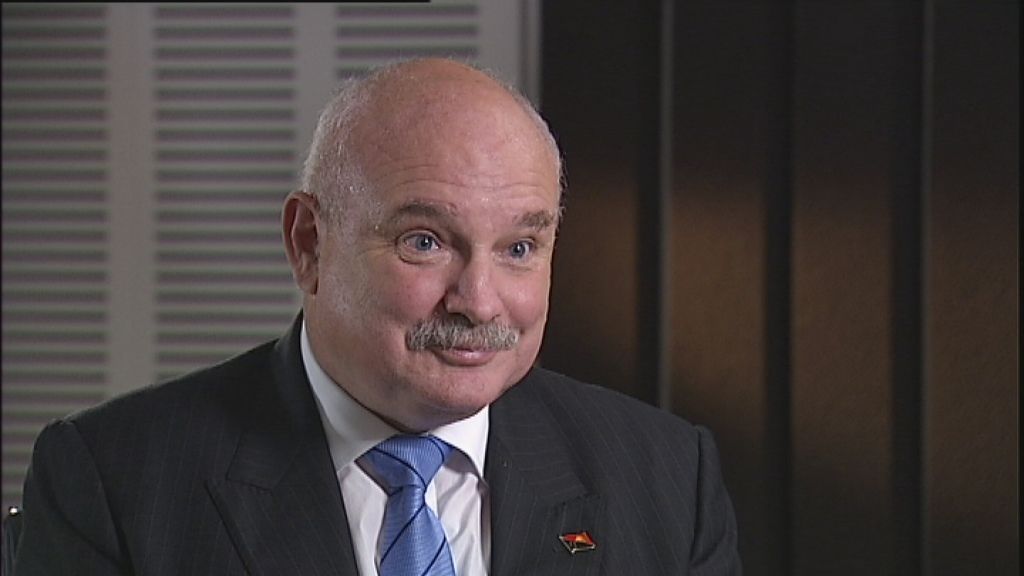 Extended interview with Peter Botten - ABC News