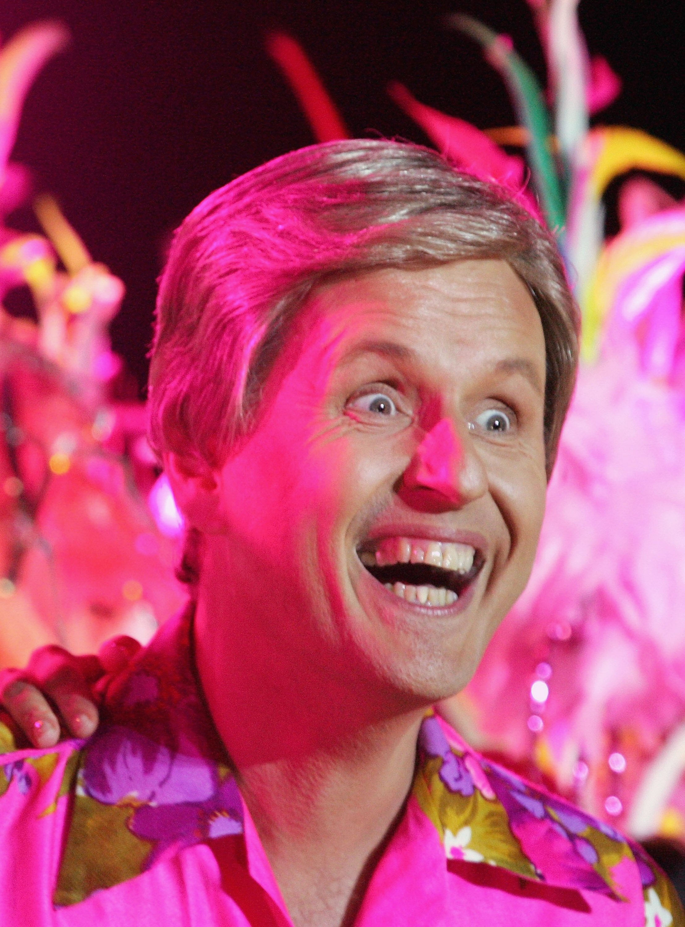 Bob Downe turns 40 - ABC listen