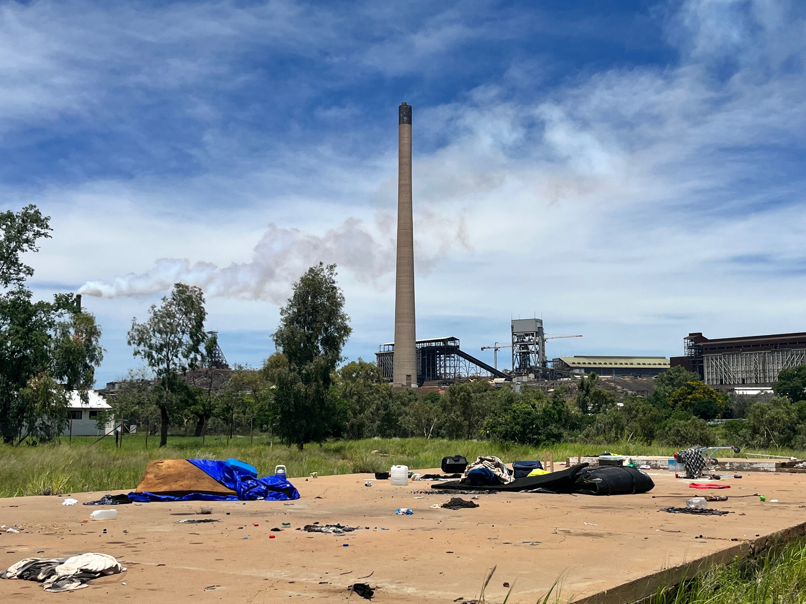 Mount Isa 'overwhelmed' with NT itinerants in wake of Alice Springs ...