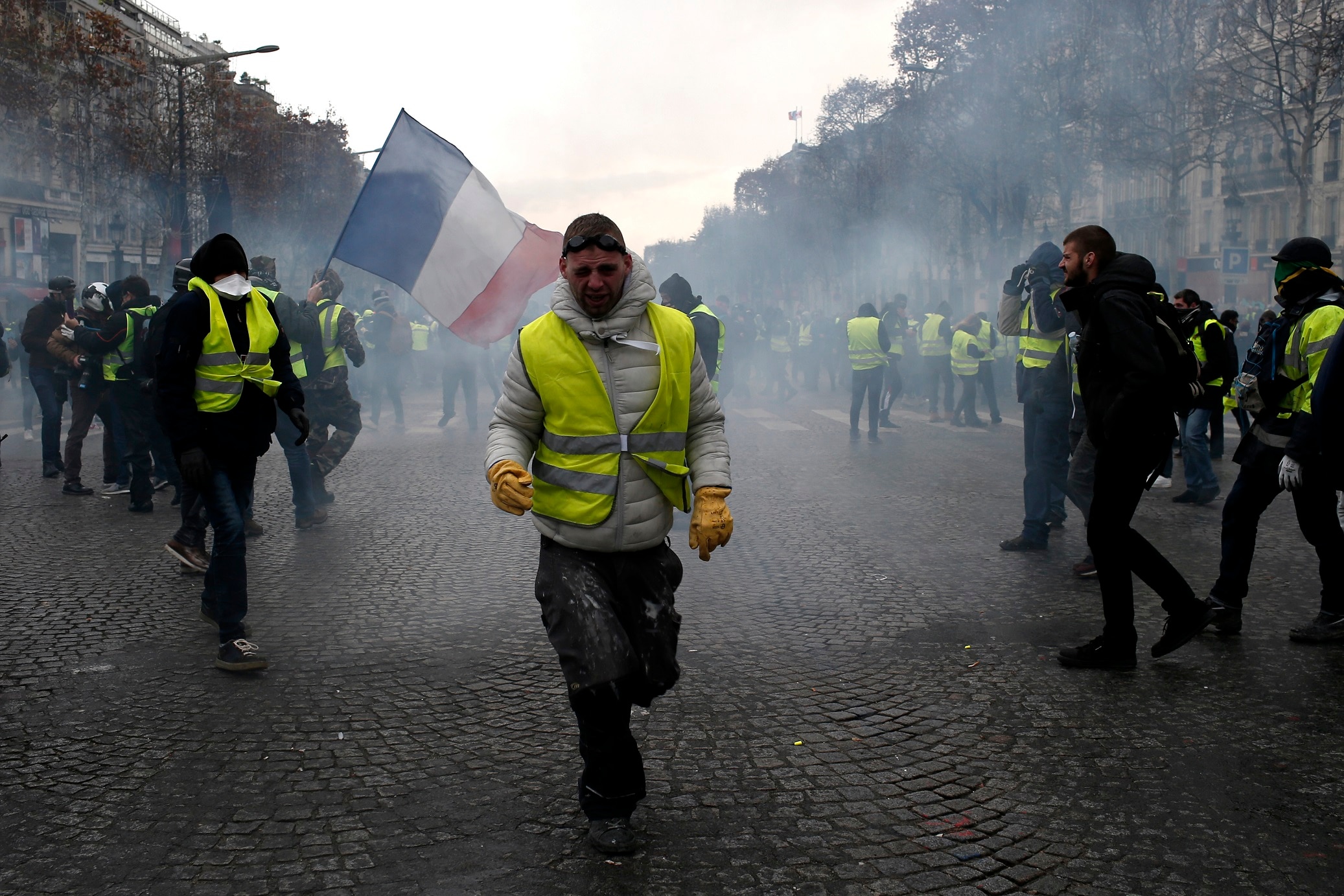 France's Emmanuel Macron to speed up tax cuts, raise wages, after weeks ...