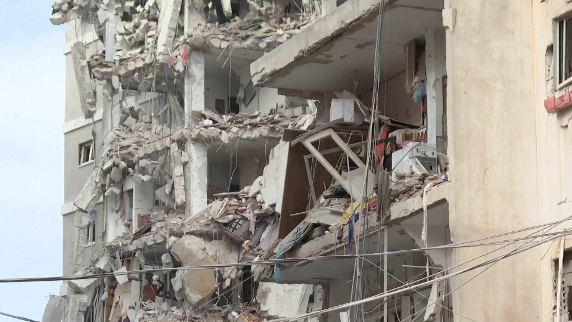 Destruction in Tel Aviv neighbourhood after Iranian strikes - ABC News