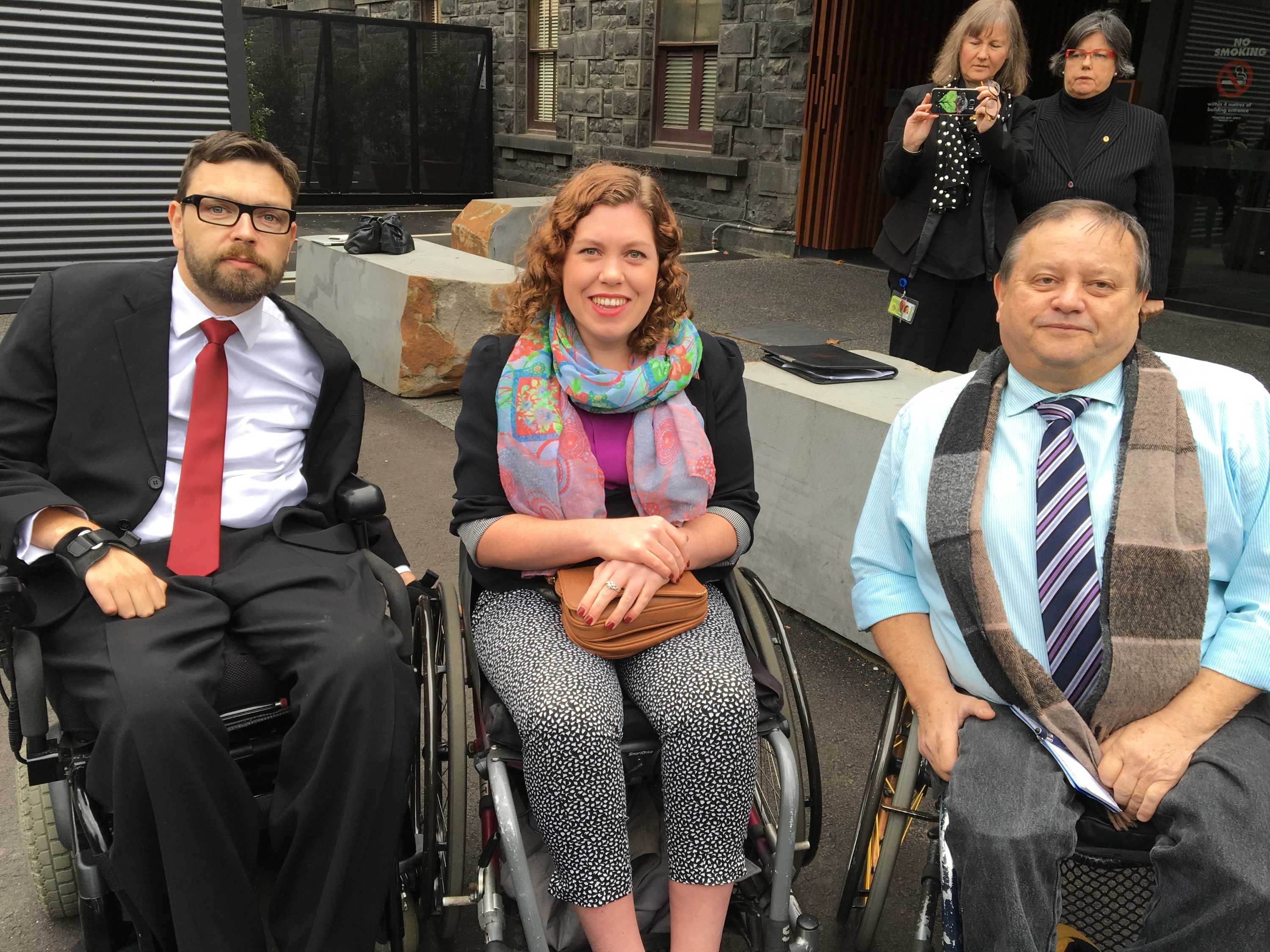 Uber regulation: Victorian Government strikes deal with Sex Party over ...