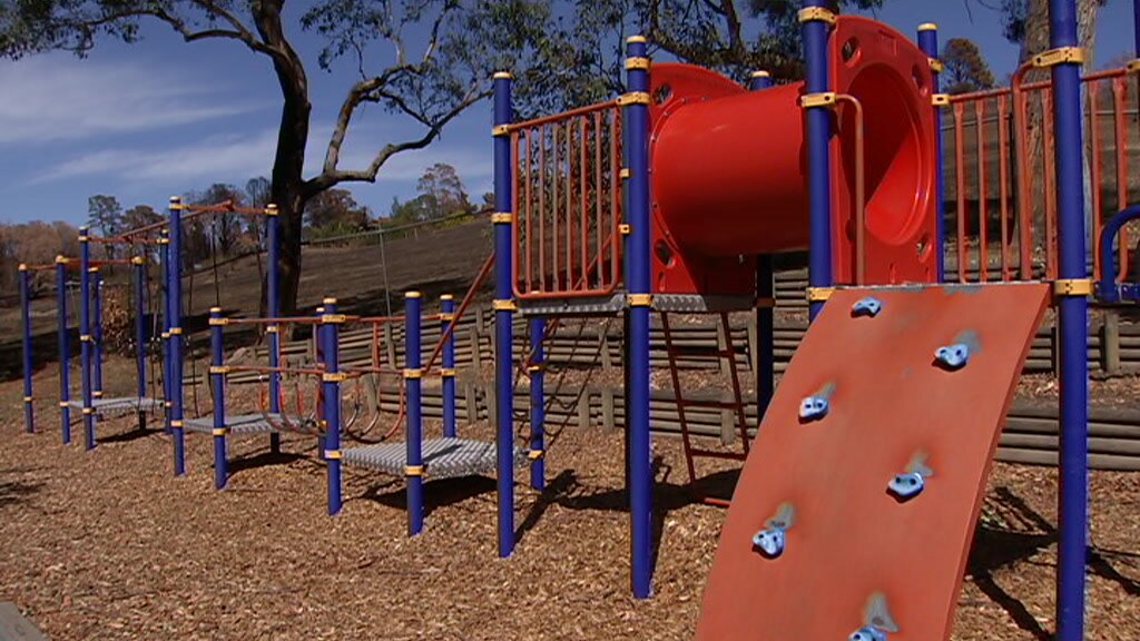 Bushfire-affected schoolchildren to find it tough going back to class ...