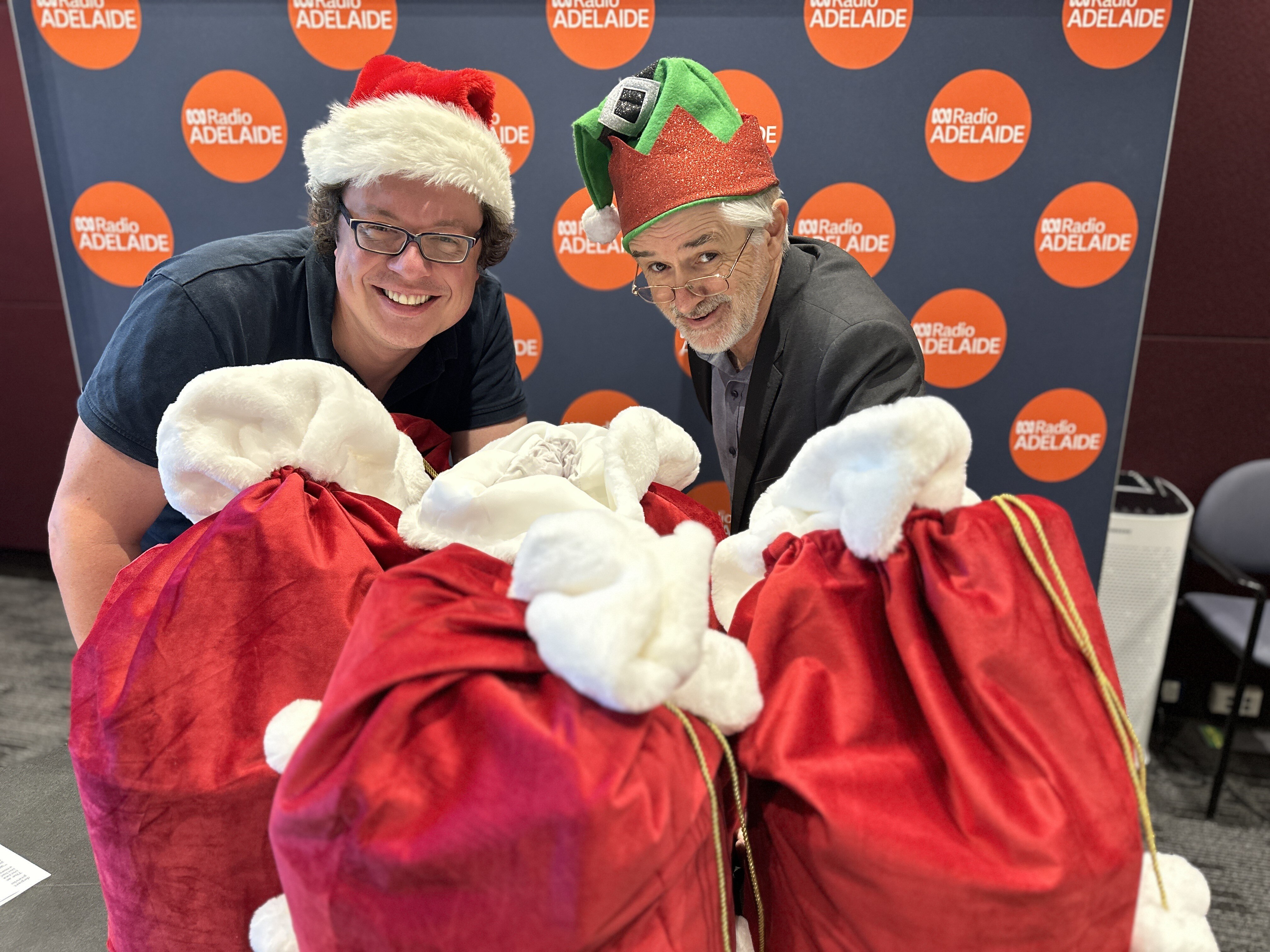 Ho Ho Ho! David and Nikolai are playing Santa - ABC Adelaide
