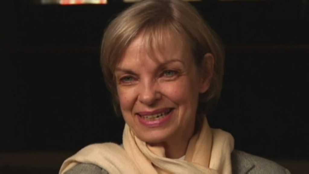 Australian actress Penne Hackforth-Jones dies aged 64 - ABC News