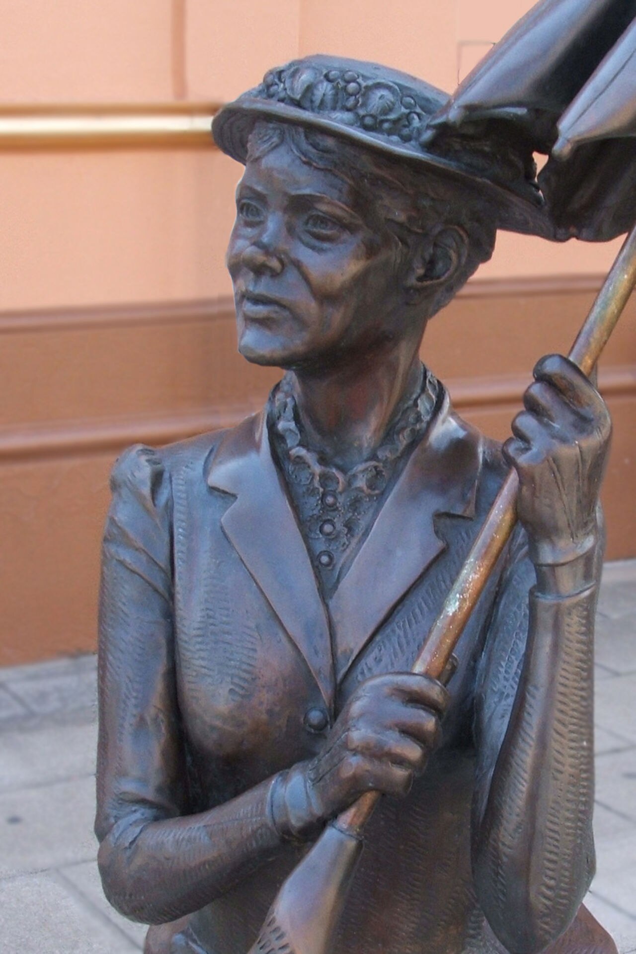 Mary Poppins rivalry brews with two town festivals - ABC News