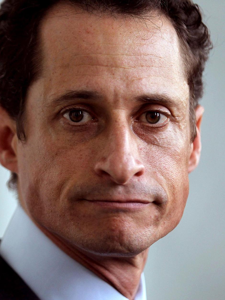 Crotch photo puts US congressman in pickle - ABC News