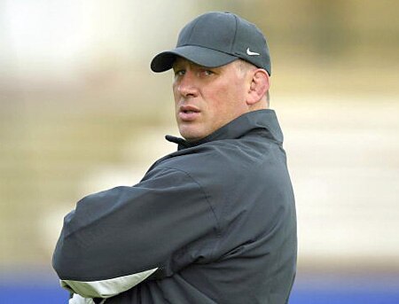 Springbok coach Straeuli steps down - ABC News