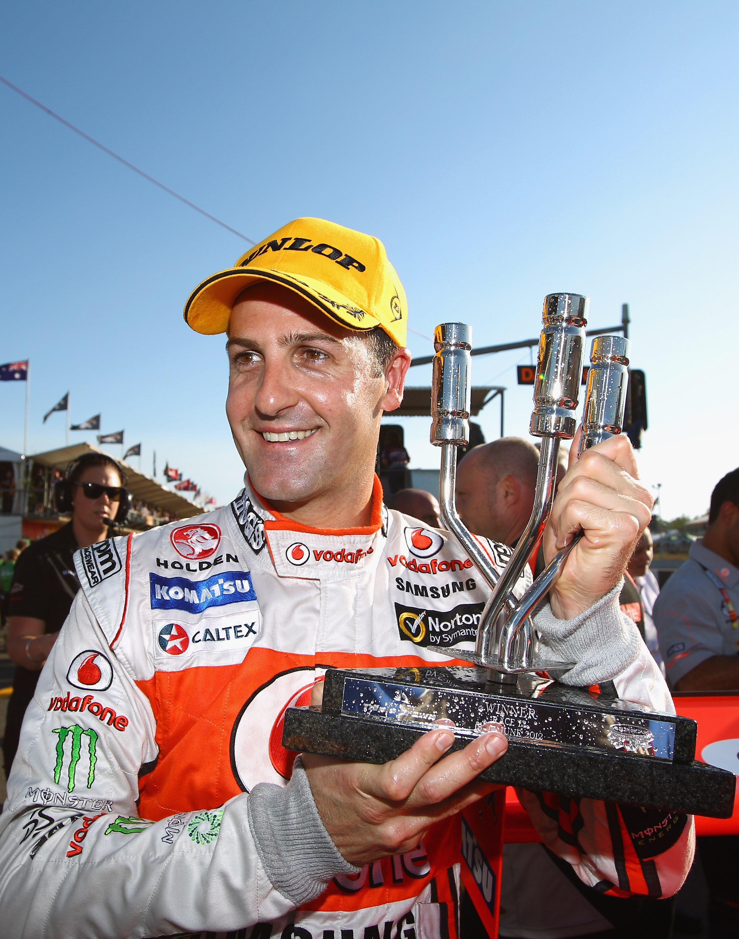 Whincup returns to top in Darwin - ABC News