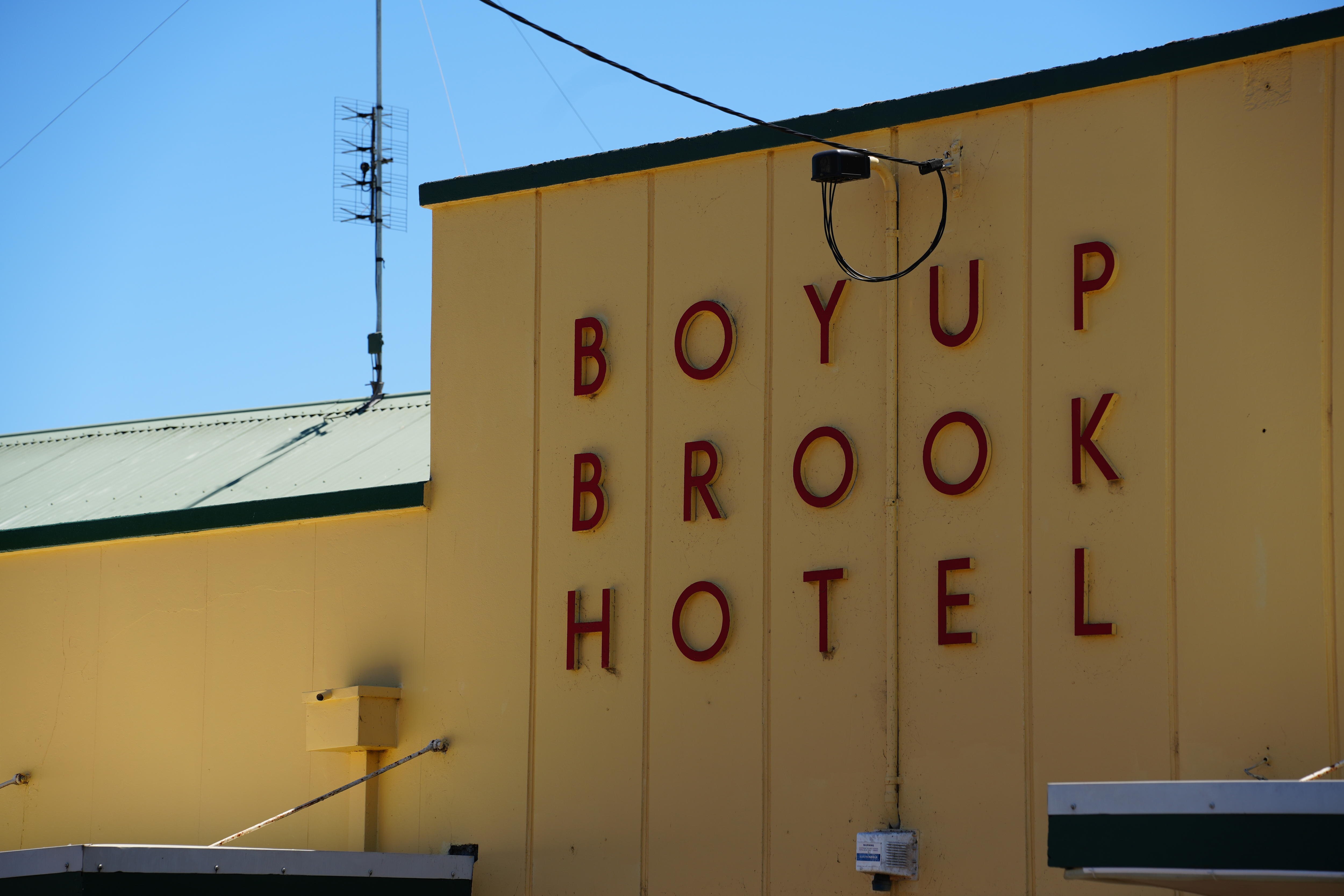 Boyup Brook's only pub revived under new ownership after handshake deal ...