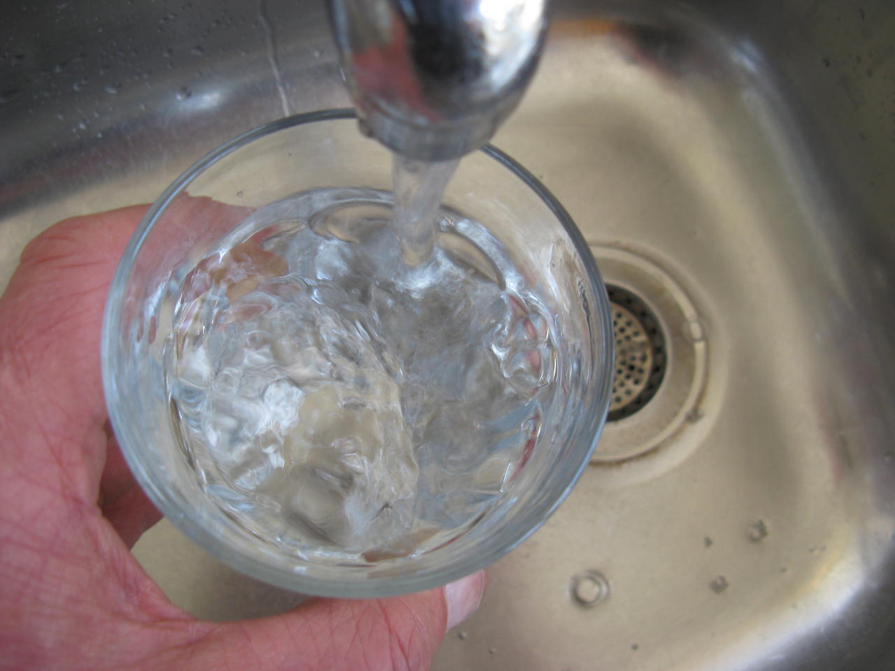 Water backflip will fuel 'uneven pricing system' - ABC News