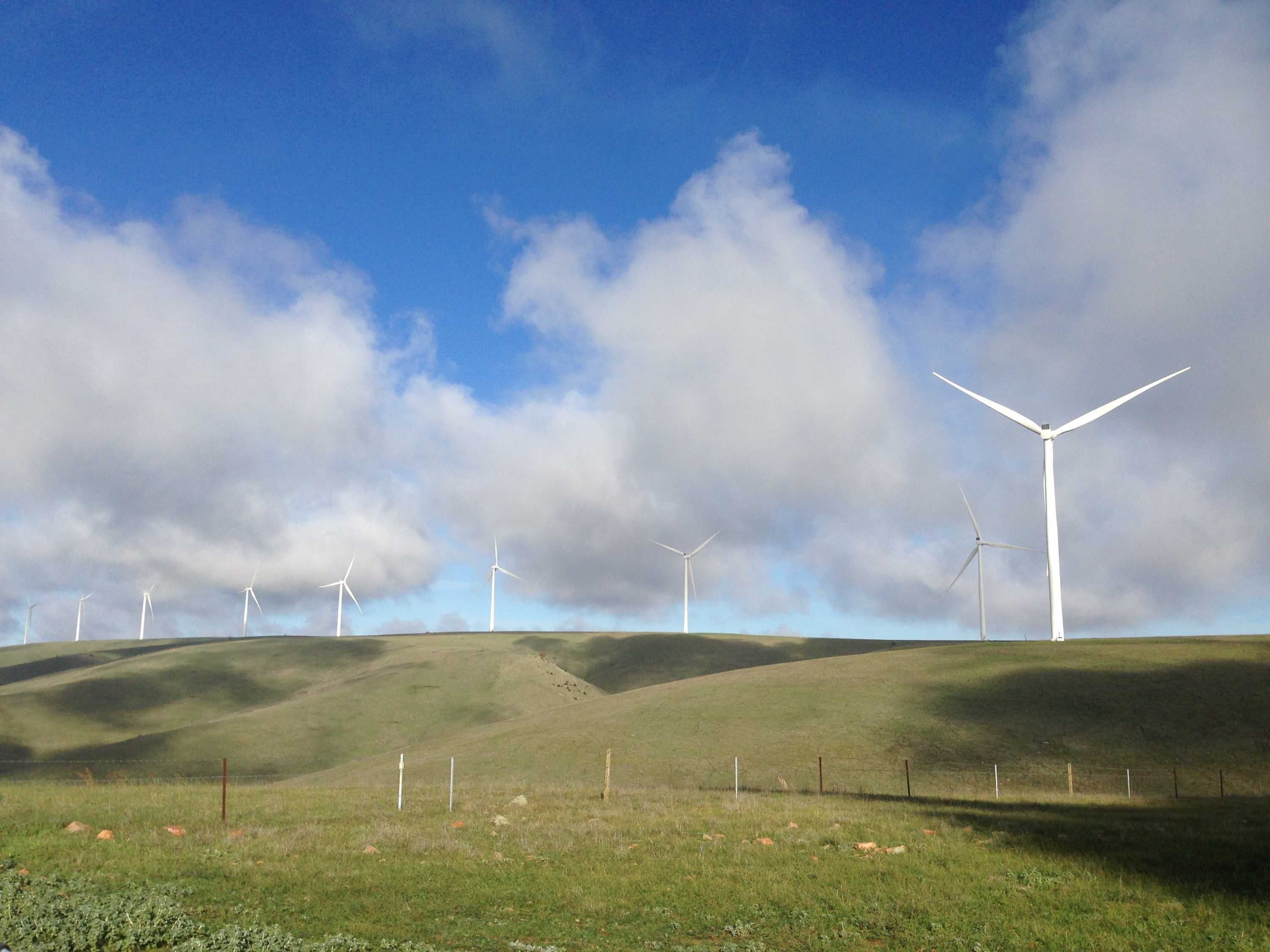 Snowtown wind farm near completion and enjoying strong local community ...