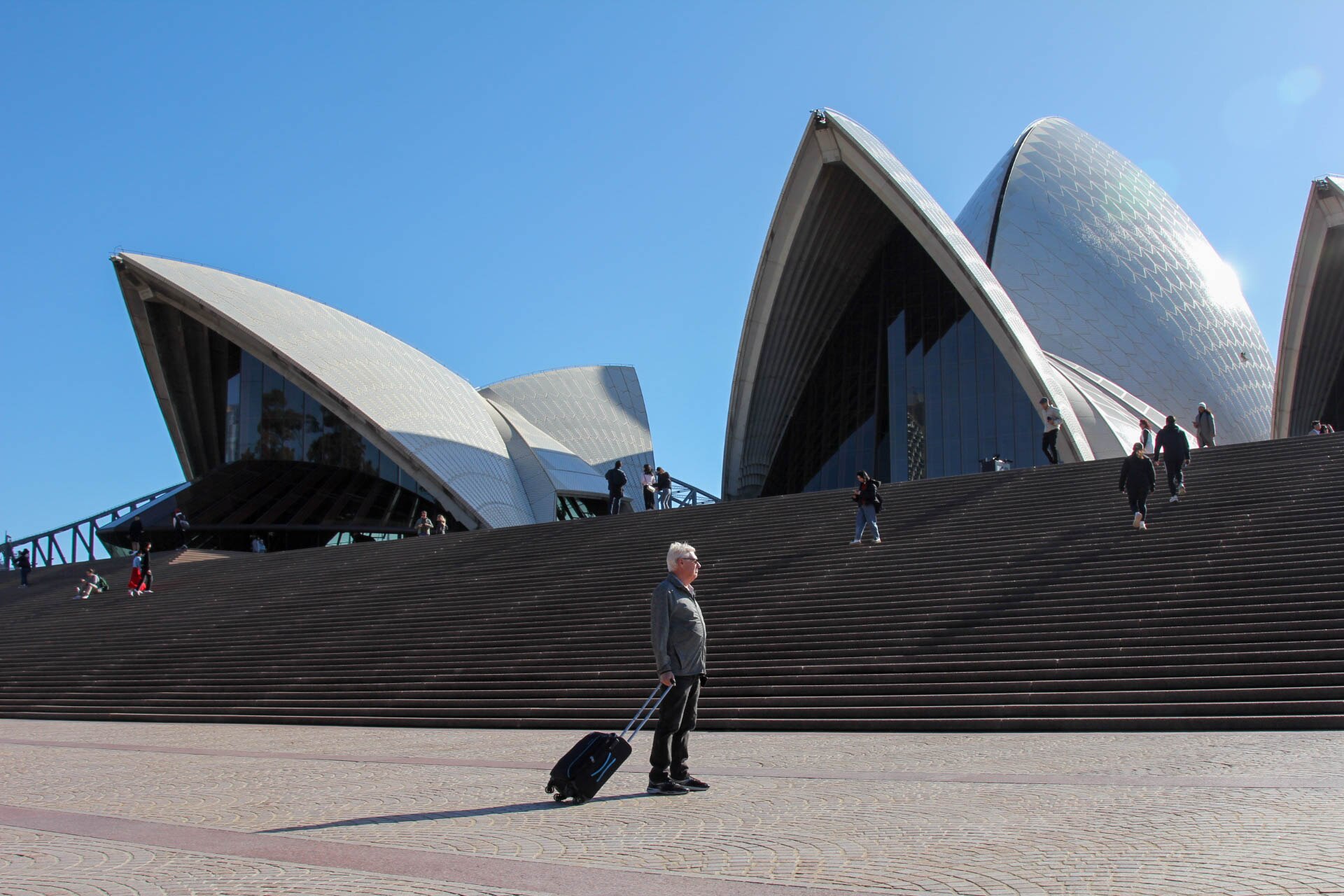 Sydney Opera House piano tuner Terry Harper retires after 40 years ...