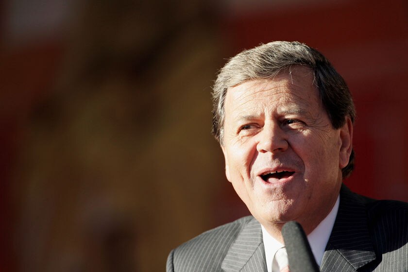 Ray Martin's chance sighting in Queensland outback - ABC listen