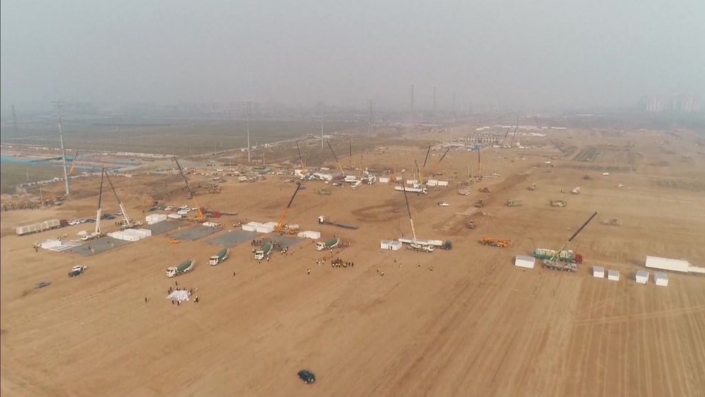 China builds isolation centres for COVID-19 close contacts - ABC News